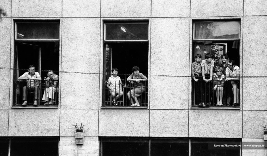 káfé főnix » Blog Archive » Codău Annamária: Triptichon